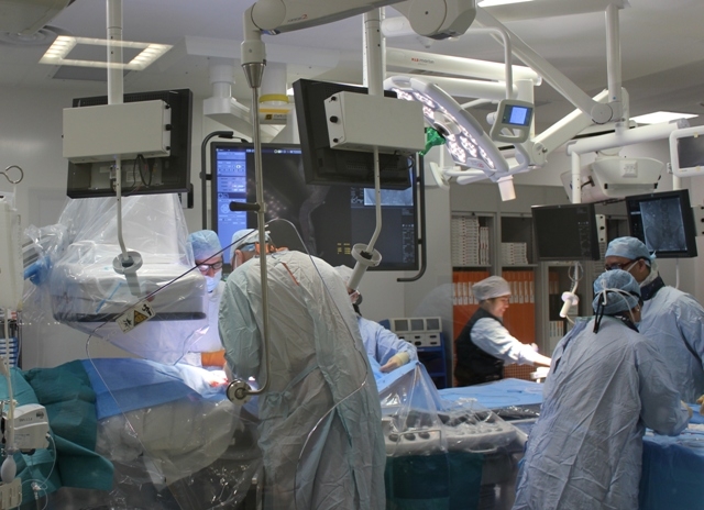 New Hybrid Theatre at St George’s Hospital to enhance patient care - St ...