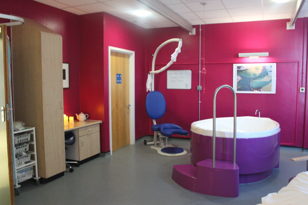 St George’s Hospital first in UK to install latest Swiss birthing pools ...