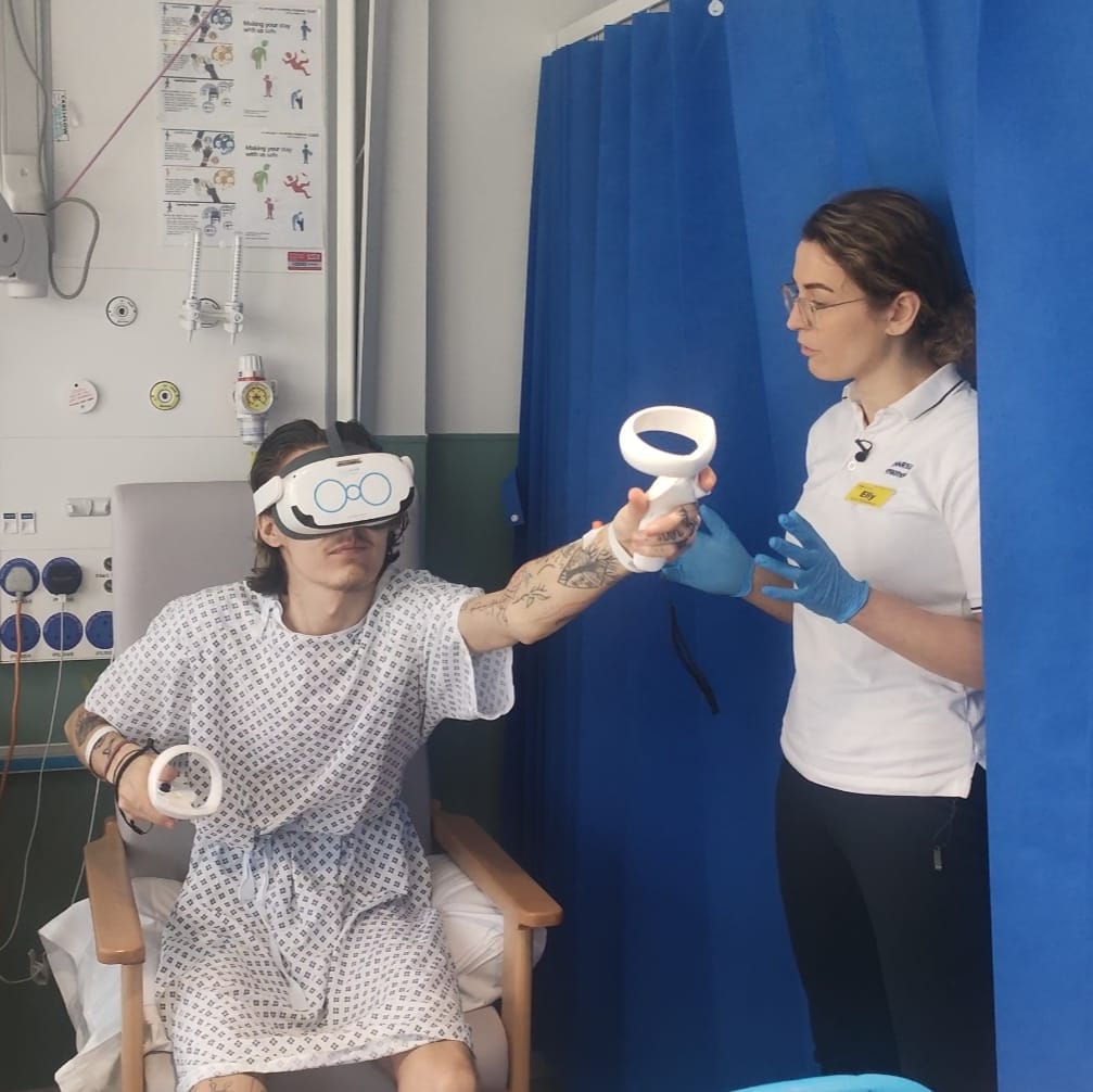 One-of-a-kind virtual-reality therapy aids major-trauma patients - St ...