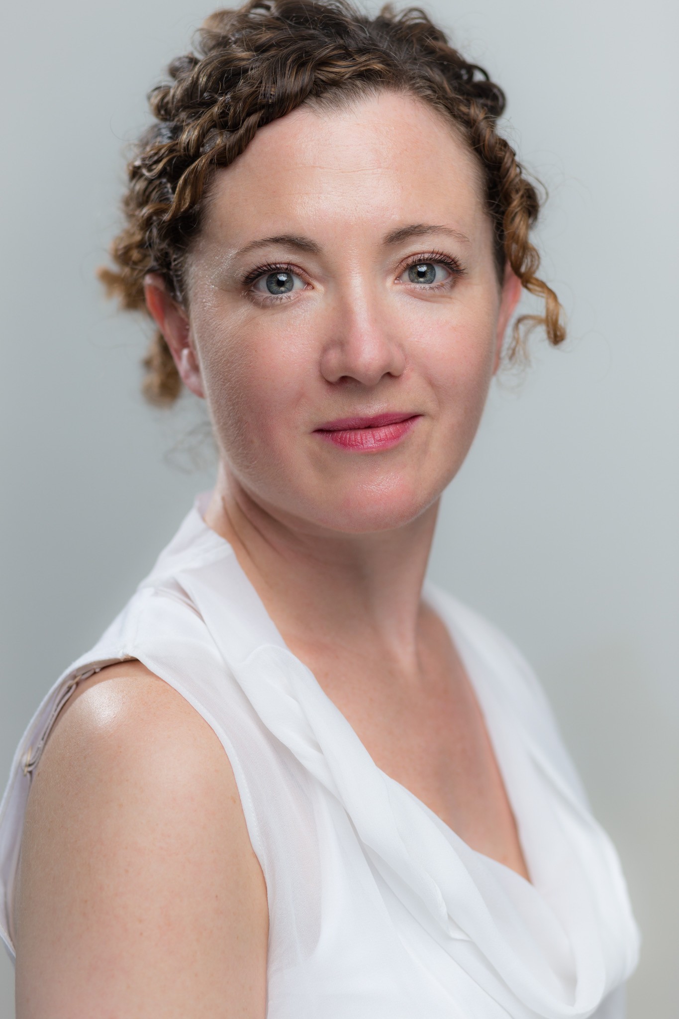 Miss Kate Stenson, MA MBBS MD(Res) FRCS - St George's University ...